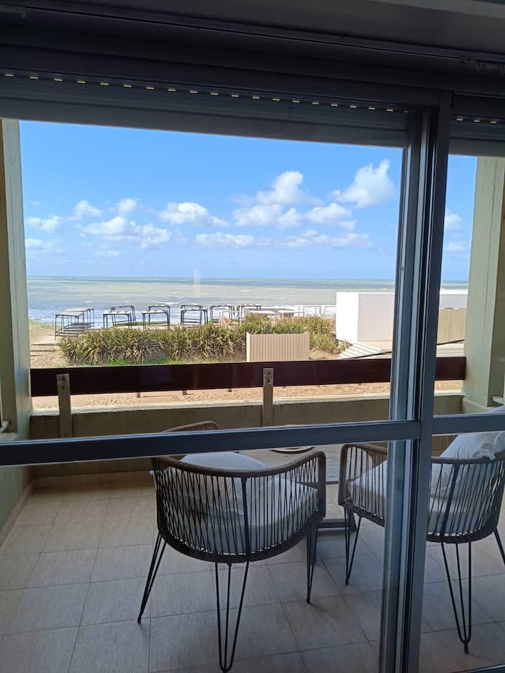 Hermoso Departamento Planta Baja Frente Al Mar - Pinamar