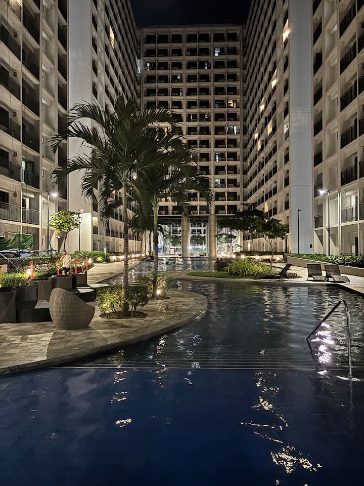 Upper Room: Grounded In Faith, Rooted To Rise. - Manila