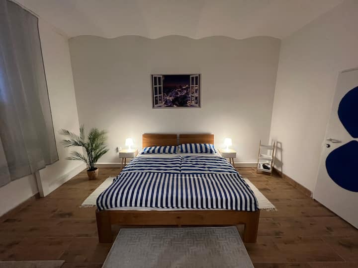 Altbau-charme Trifft Santorini-vibes | Gute Lage - Bad Schallerbach