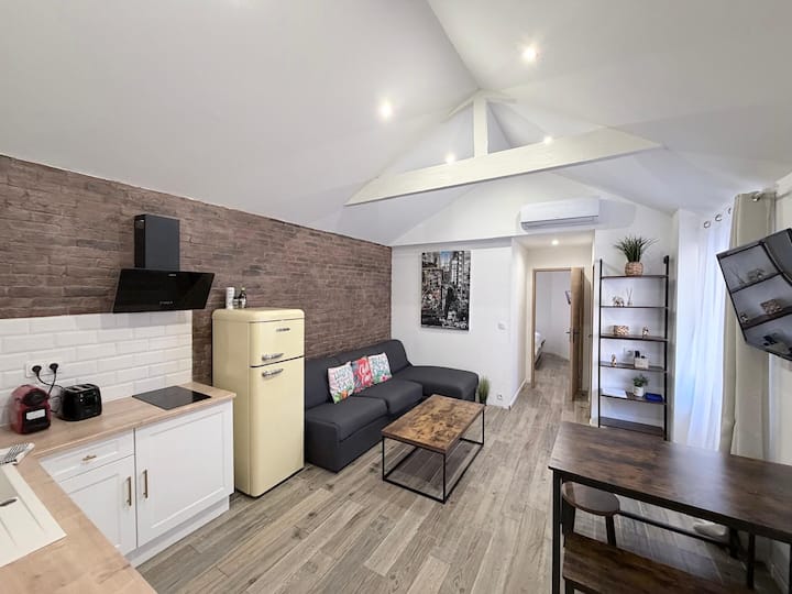 Hr/c1 : 3 Pièces / Clim / 50m De Monaco - Beausoleil