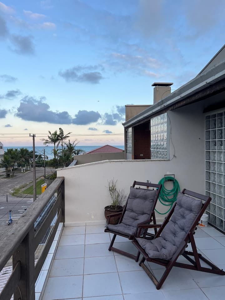 Casa Em Guaratuba 50m Do Mar Até 10 Pessoas - Guaratuba