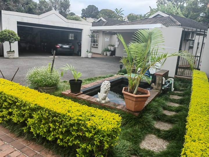 Ikhwezi Boutique Apartment - Pinetown