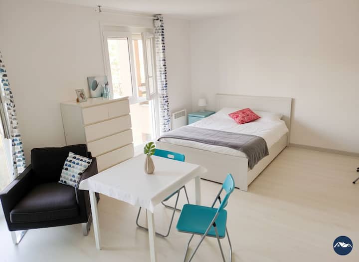 Chic Apartment In The Center Of Ferney-voltaire - Geneva