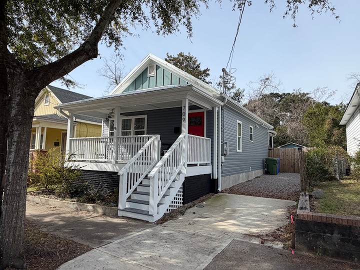 Bootlegger’s Bungalow, Downtown, Love Dogs, Oth - Wilmington, NC