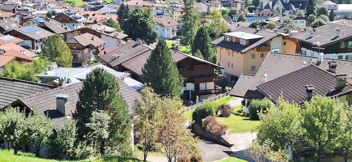 Appartamento Alpino Con Stufa E Balcone - Predazzo