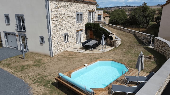 Spacieux Gîtes Pour 12 Pers. à Espalem En Auvergne - Haute-Loire