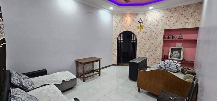 2bhk In First Floor. Only For Max 3 To 4 Person - Raipur