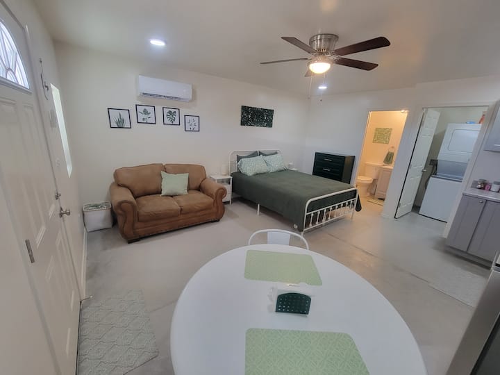 Tiny Desert Home Unit C - Arizona