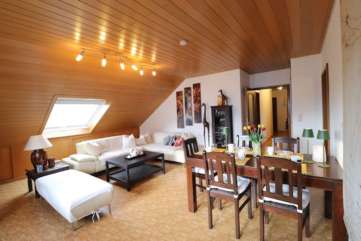 Gemütliche Ferienwohnung Bis 5 Pers. Münnerstadt - Bad Neustadt an der Saale