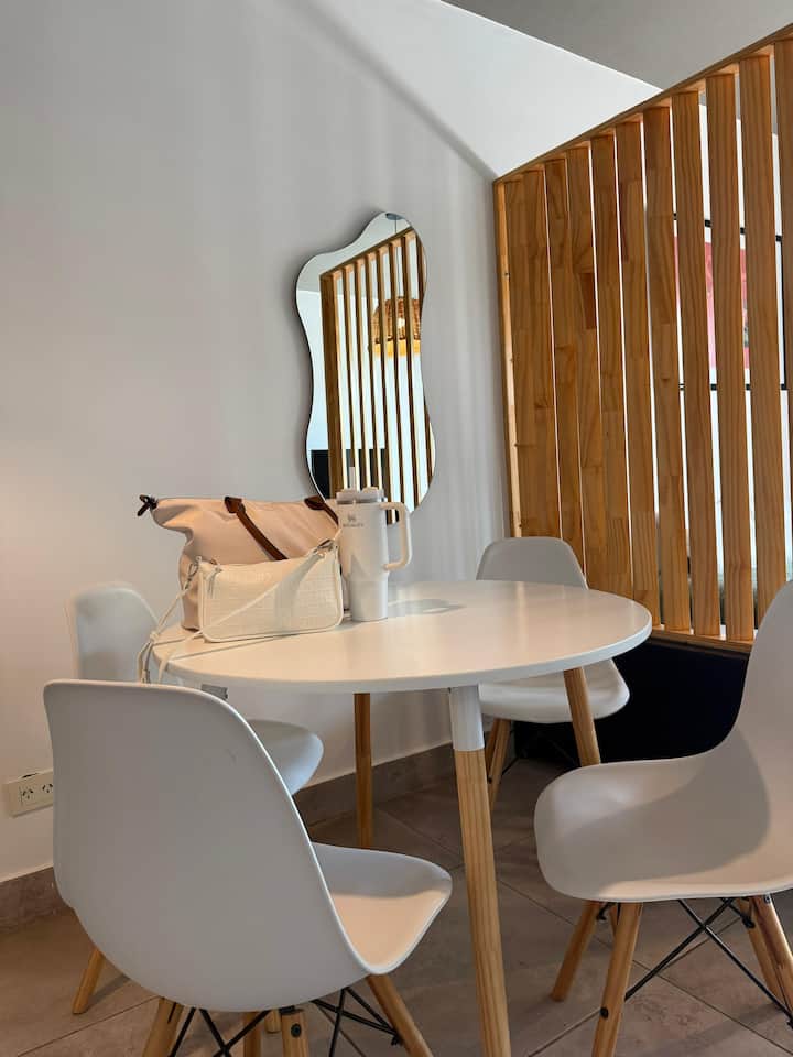 Monoambiente Cerca Hospital Y Universidad Austral - Villa Rosa