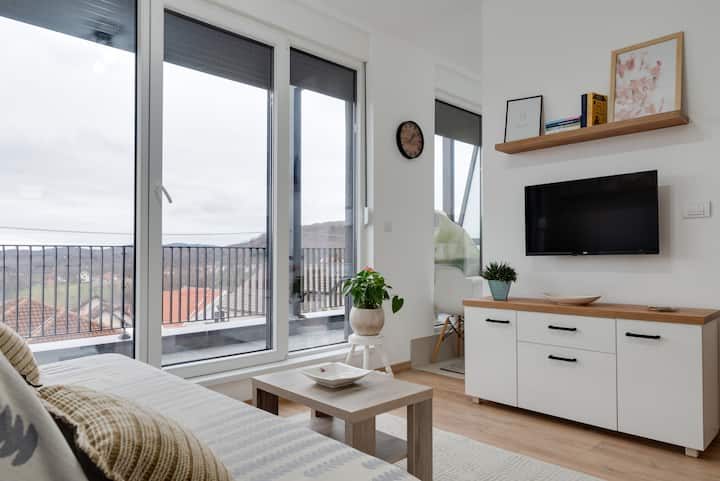 Rajska Terasa - Rooftop Terrace - Trstenik