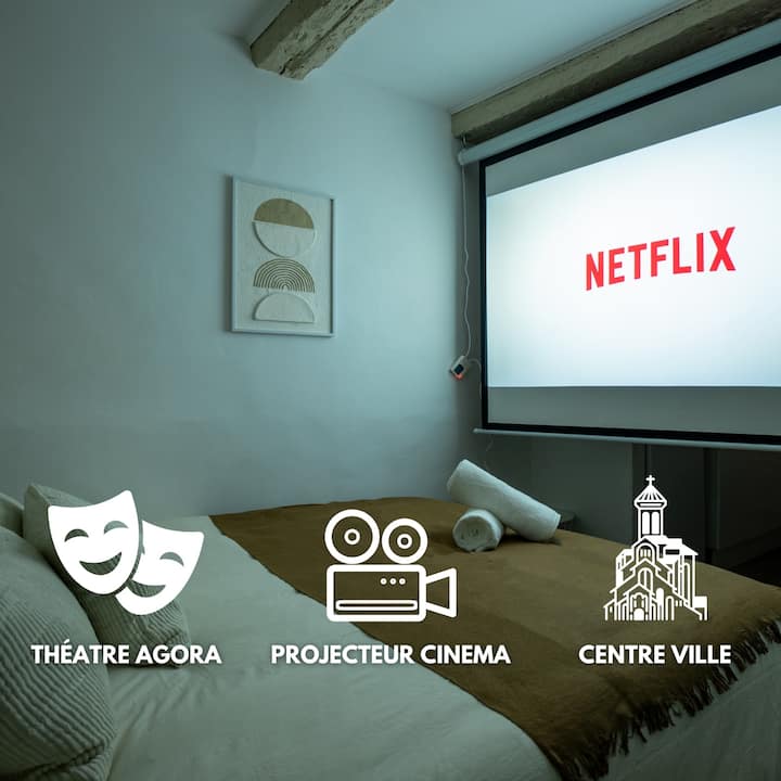 Vidéoprojecteur - Tout à Pied - Centre - Tram - ibis Montpellier Centre Polygone