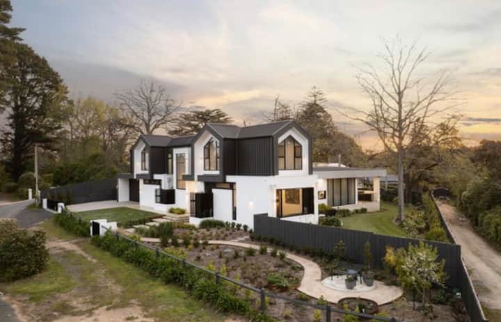 Aurora Solitude - Hahndorf