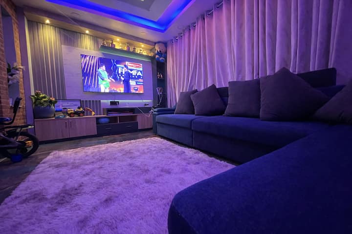 Full House 3 Floor Located Near Kalanki Chowk - Katmandú