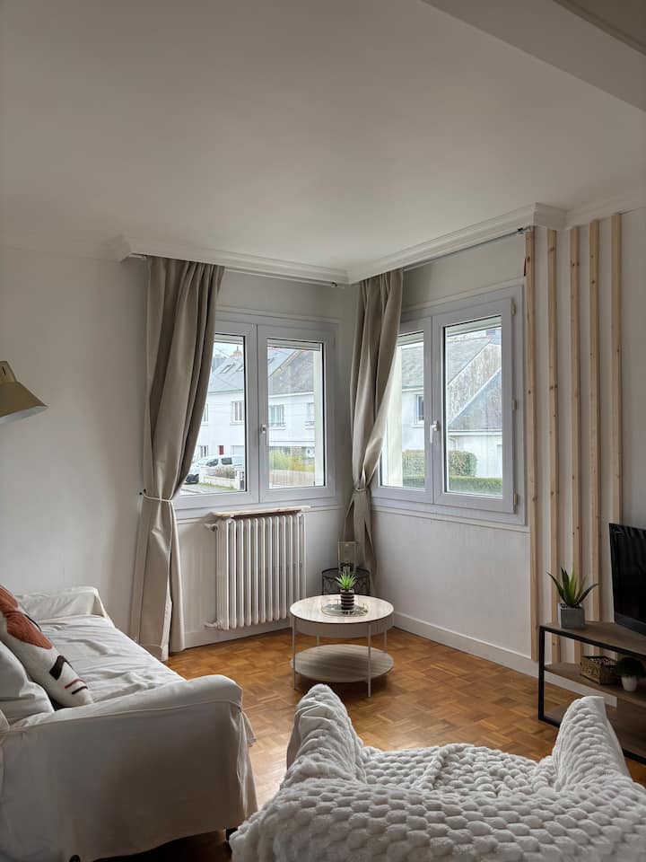 Les 500 Pas De La Mer - Saint-Nazaire