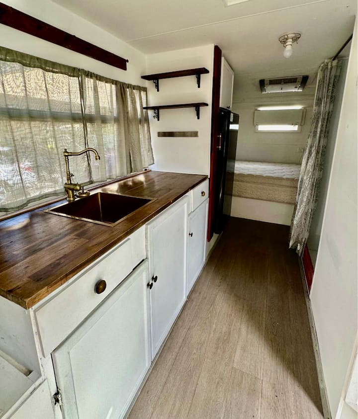 Caravan In Quiet Smithfield, Walk To Jcu - Cairns