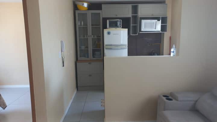 Apto  Para 3 Ou 4 Pessoas  Uma Quadra Petrobras - Canoas