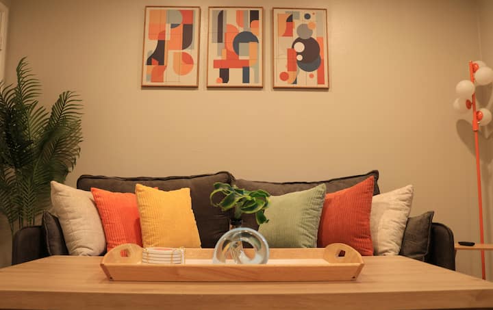 Retro 1br Oasis King Bed Walk To Food Eats & Music - Austin, TX