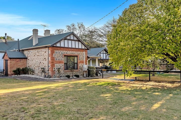 Yucanta Park—gorgeous Estate Meets Scenic Getaways - Springton