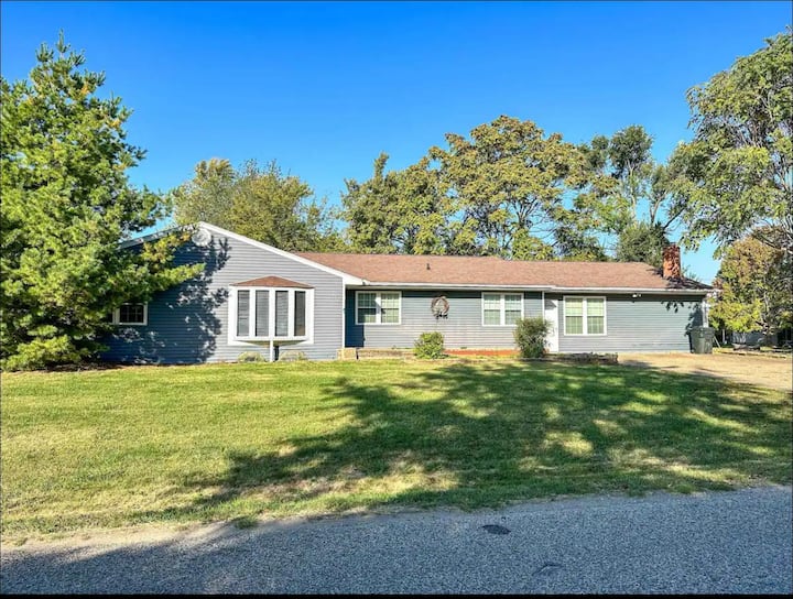 Warsaw Street Retreat | Nauvoo - Nauvoo, IL