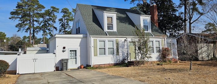 Affordable Classic Home.3 Bd,2 Bath 2,200 Sqft. - Fairmont, NC