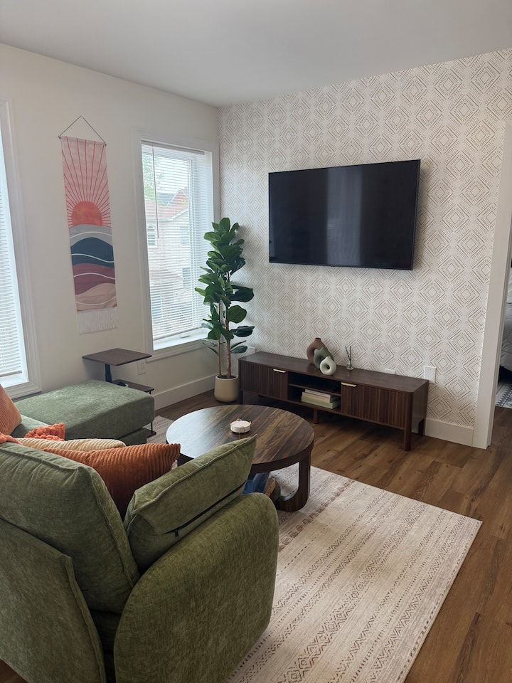 Stylish 2br With Easy Access To Nyc - Jersey City, NJ