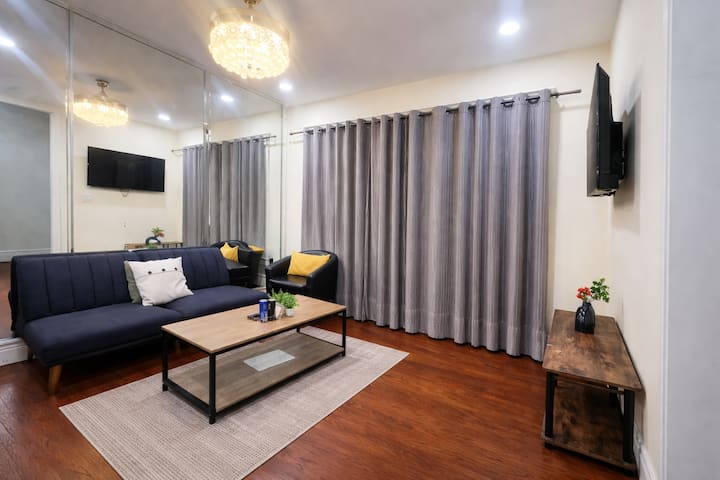 Maple Crest Residence | Minutes To The Fall - Buffalo, NY