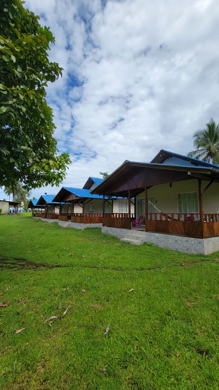 Cabaña Vip Con Balcón A Pasos De La Playa Almejal - Bahía Solano