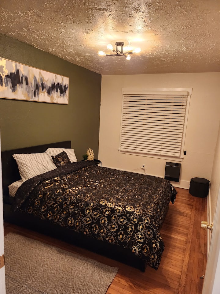 Lake Merritt Gold Room - Oakland, CA