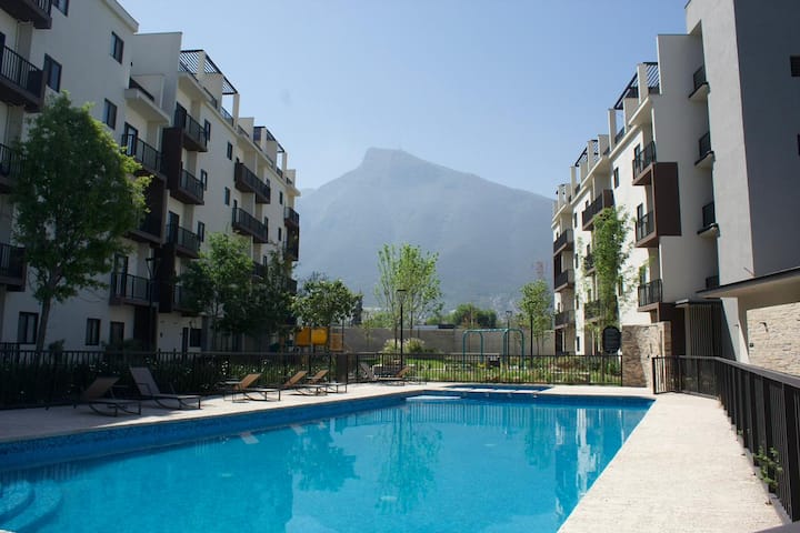 Modern Apartment 3 Minutes From Bbva Stadium - Monterrey