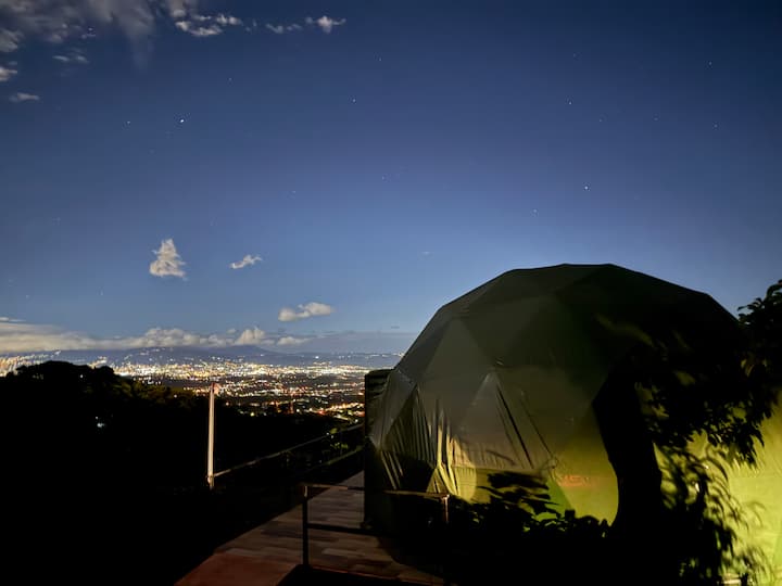 Glamping Con Jacuzzi Y Hermosa Vista En Grecia - Bajos del Toro