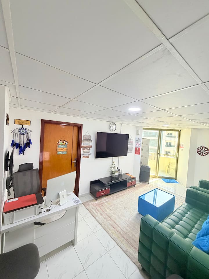 Tidy Premium Hostel Male&female (Upper Bed) - Sharjah