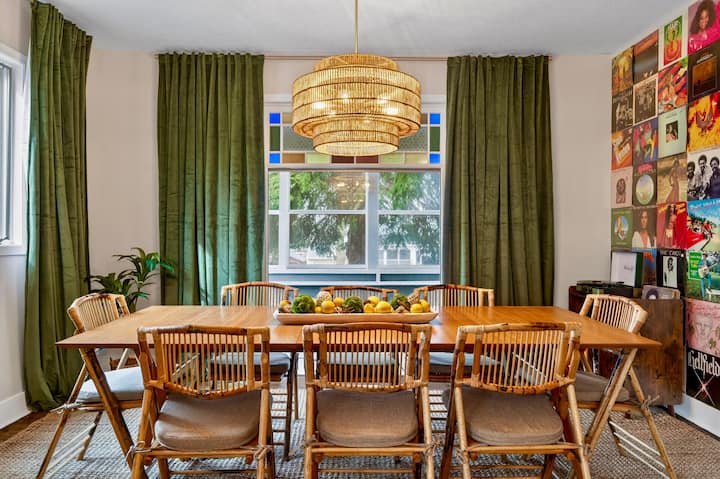 Sauna, Arcade, Peloton, Renovated And Retro House - Minneapolis, MN
