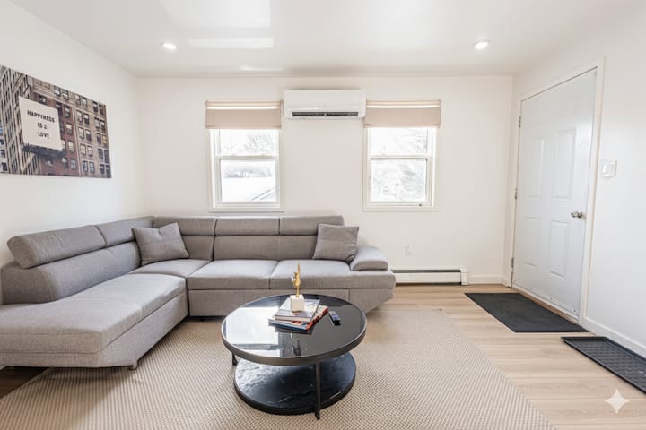 Cozy Downtown Dartmouth Gem | Free Parking - Halifax