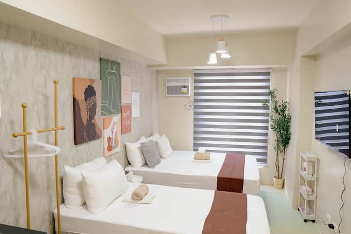 Aesthetic Central Sm Starbucks Ct Center Pool - Iloilo City