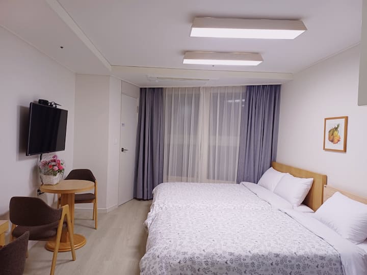 (1-39)해운대 새단장 숙소 / 깔끔한 숙소 / Lct Water Park 1분 거리숙소 - Nam-gu