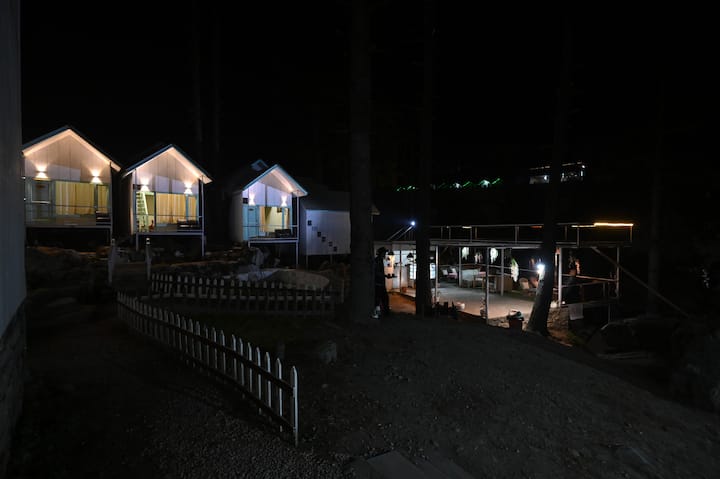 Designer Chalet – Luxury Living By The Water - Kasol