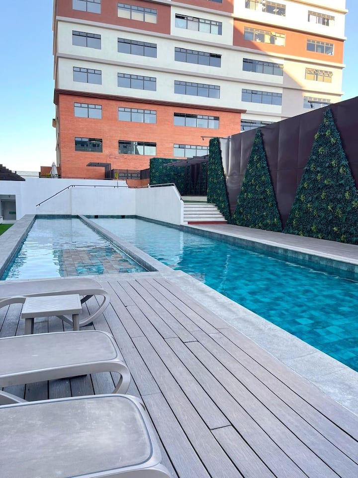 Apartamento En La Ciudad De Guatemala Con Piscina - Guatemala