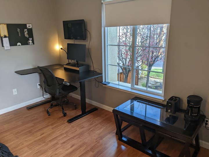 1 Bed Bath Unit With Private Entrance And Parking - San Ramon, CA