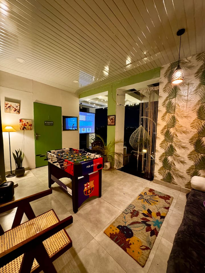 The Sky Loft | Terrace | Movie Nights | Foosball - Panchkula