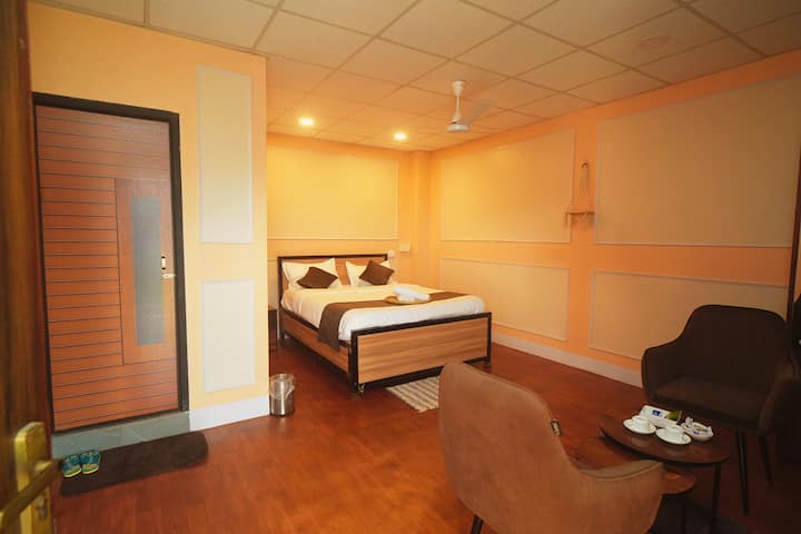 Private Terrace Penthouse | Guwahati - ゴウハティ