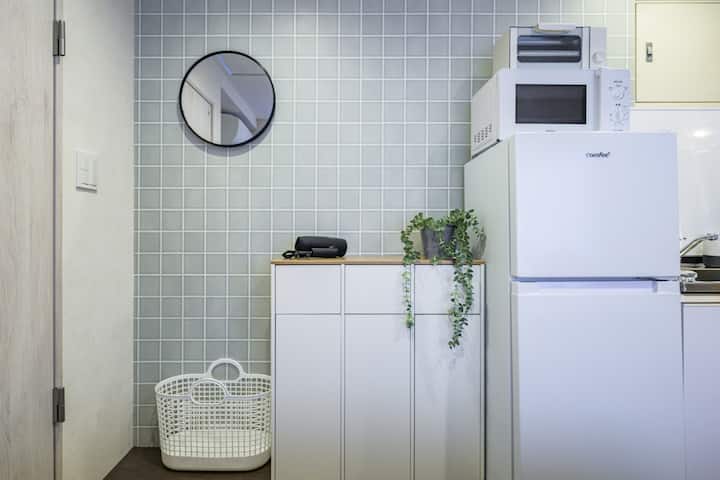 New Renovated/spacious 1 Room Apt/5 Min To Sta/601 - Roppongi