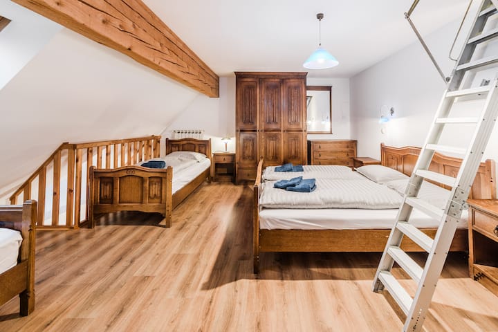 Hosnar House (02) | Duplex Apartment For 8 - Kobarid