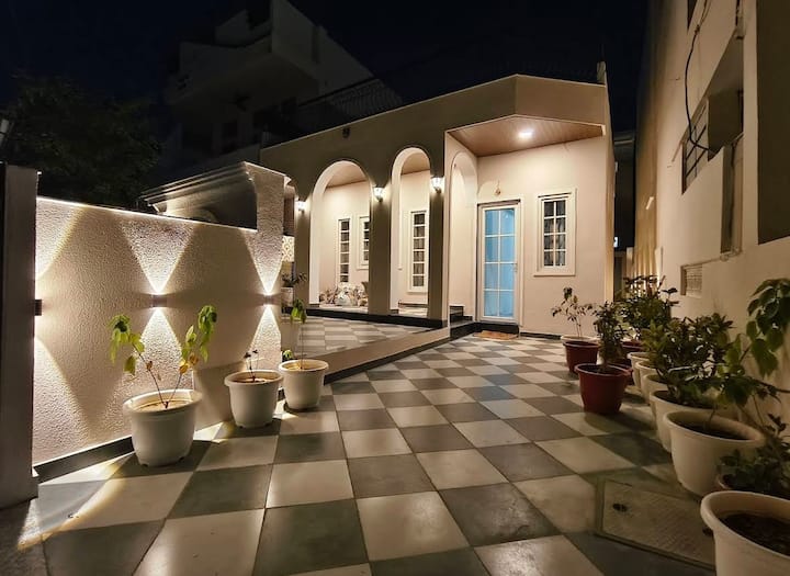 Gajroop Niwas - Boutique Tranquil Abode - Jaipur