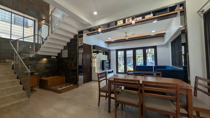 4 Bhk Villa | Clubhouse Pool | Family Stay - Bangalore
