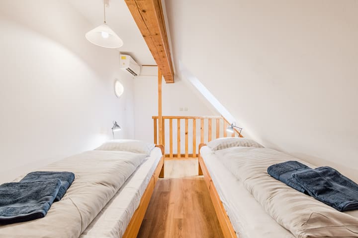 Hosnar House (04) | Duplex Studio For 2 - Bovec