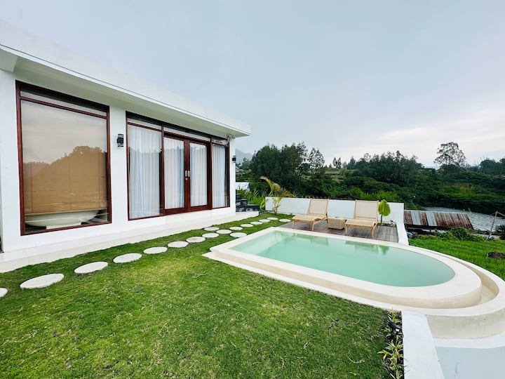 La Luna Delux Room With Private Pool - Kintamani