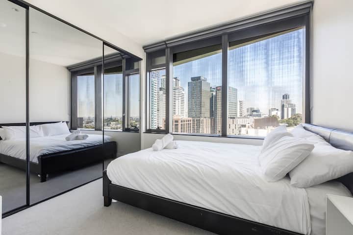 Cbd View 2br 2bath With Carpark, Pool, & Gym - Melbourne