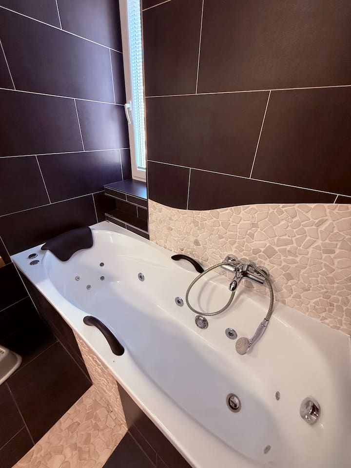 Svetlý A Tichý Apartmán Pri Univerzite Centrum Po - Prešov