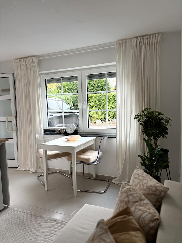 Charmantes Mini-apartment Mit Liebe Zum Detail - Overath